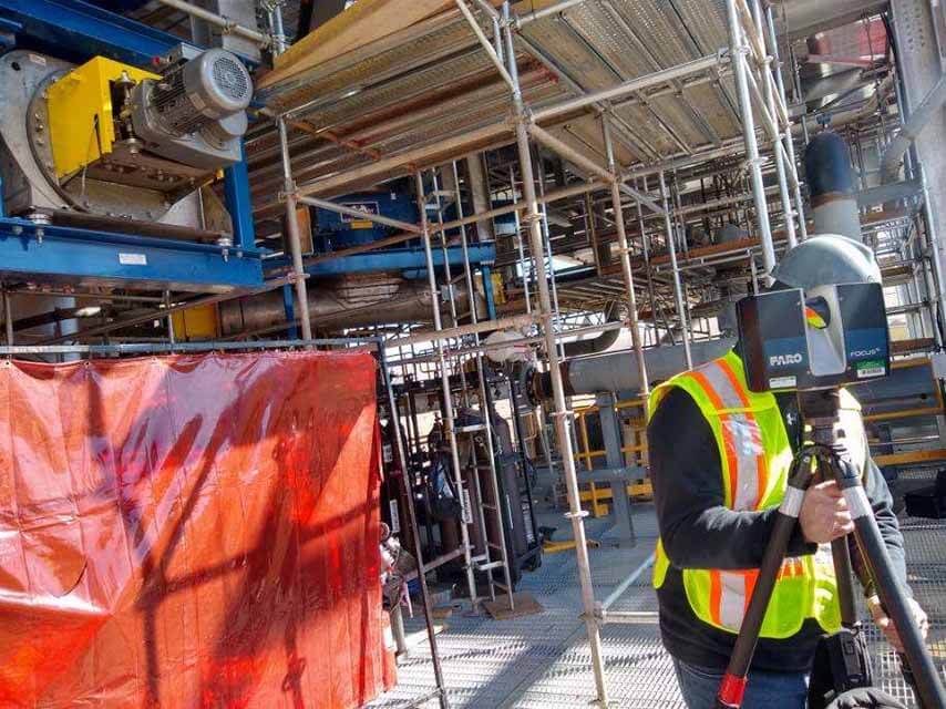 Compass Systems | Pneumatic and Steel Hinged Belt Materials Handling ...